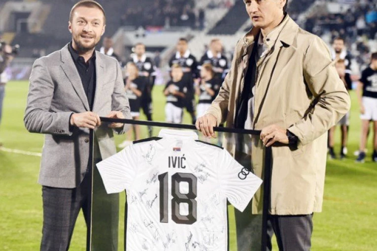 Vladimir Ivić preuzima crno-bele?!
