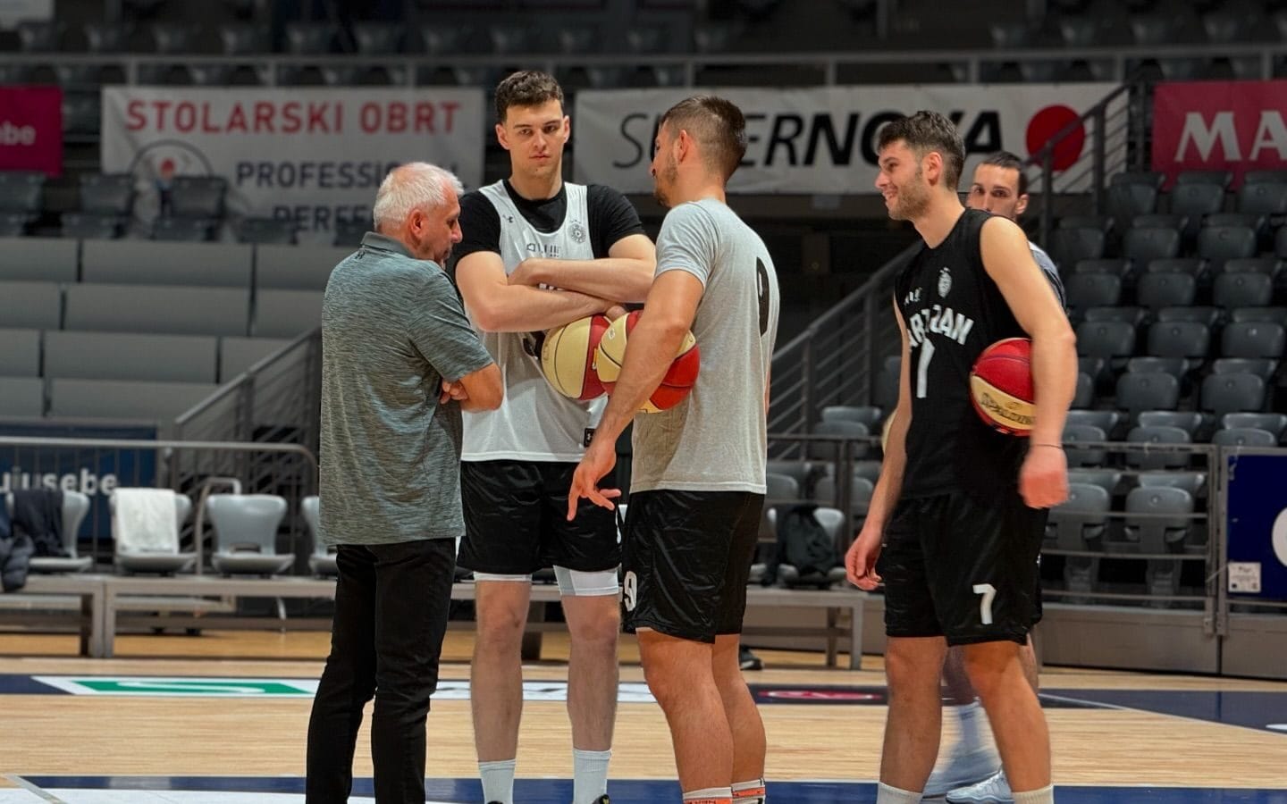 OKRŠAJ NA TRENINGU PARTIZANA! Balša Koprivica i Karlik Džons u klinču! (VIDEO)